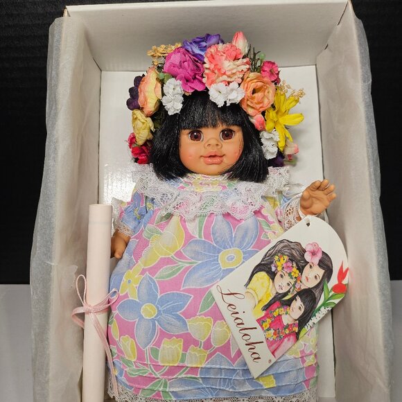 Toys | Vintage Leiloha Collectible Hawaiian Baby Doll Wkoa Silk ...